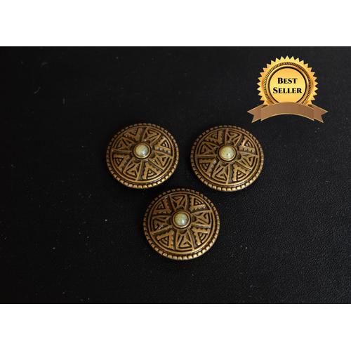 Jual Concho Button Kancing Dompet Ukir Motif Bunga butih 3 cm - Kab ...