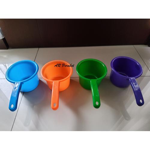 Jual Gayung Air Mini Angel/Gayung Anak Mandi Mungil Kecil Warna Plastik ...