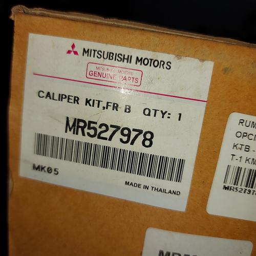 Jual Caliper kit Front Assy Mitsubishi L200 2.8 Merk KTB MR527977 ...