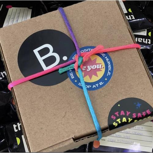 Jual Extra Gift Box + Card - Jakarta Utara - Shop at B. | Tokopedia