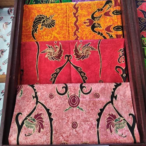Jual KAIN BATIK PRADA TULIS PAPUA ORIGINAL PER 2 METER - Kota Sorong ...