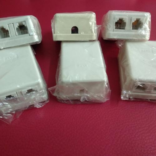 Jual Socket Sambungan Kabel Telepon RJ11 2 Lubang 2 Cabang - Kota ...