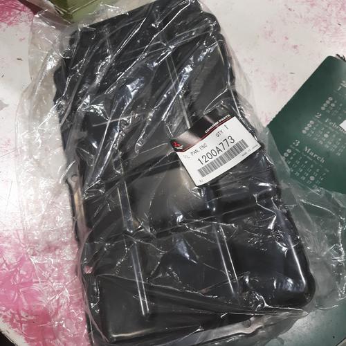 Jual bak carter oli mitsubishi xpander asli original 1200A773 - Jakarta ...