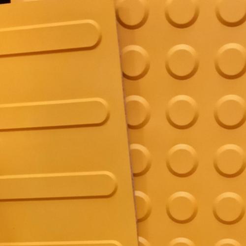 Jual Blind Road Sidewalk Rubber/ Guiding Block PVC 30x30cmx5.5mm ...