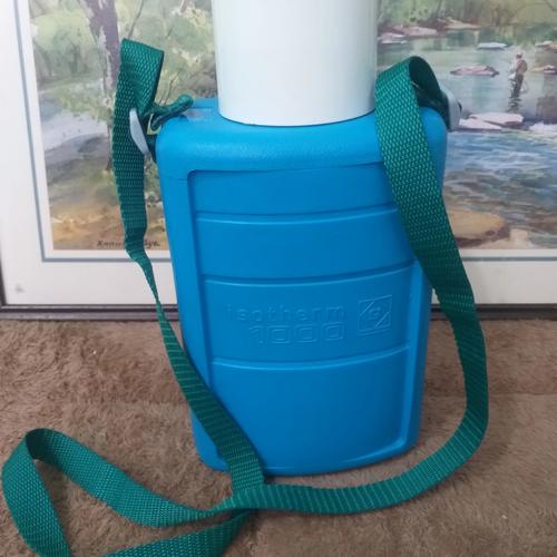 Jual Botol minum Camping gaz isotherm 1000 Italy - Kota Batam ...