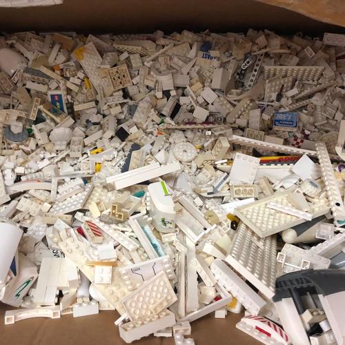 Jual Lego Curah Original White/Putih Original Asli (100gram) - Kota ...