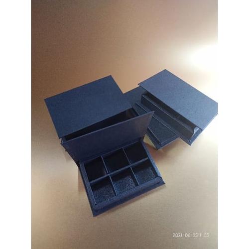 Jual box coklat praline hard cover sekat 6/gift box coklat - Jakarta ...