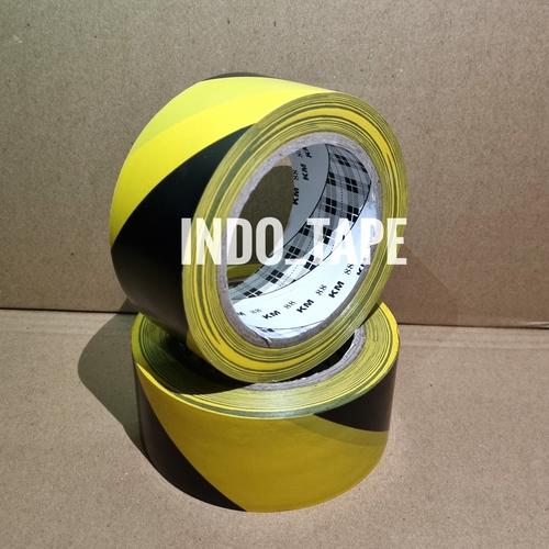 Jual Floor Marking Tape KM Lakban Lantai Hitam-Kuning uk 2in x 33mtr - Jakarta Pusat - Indo Tape ...