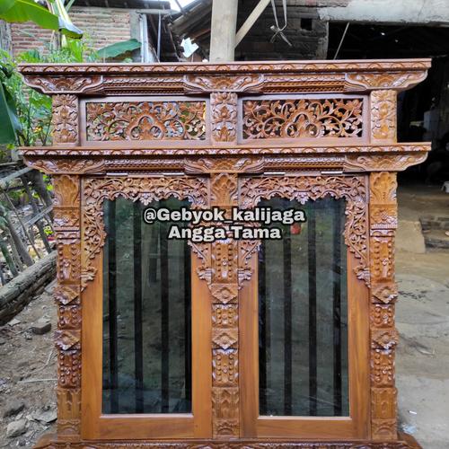 Jual jendela Ukir kaca - jendela gebyok ukir - kombinasi kaca - Kab ...
