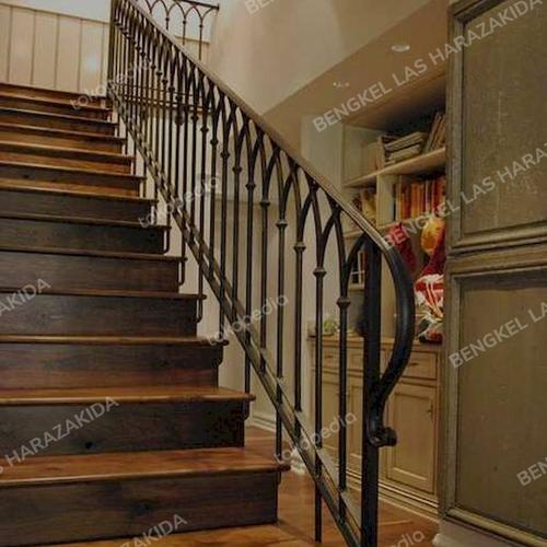 Jual Model Tangga, Tralis dan Pintu Minimalis Besi Tempa - Jakarta ...