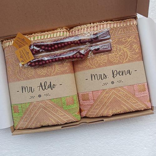 Jual KADO PERNIKAHAN / KADO NIKAHAN / HAMPERS WEDDING GIFT SAJADAH WH ...