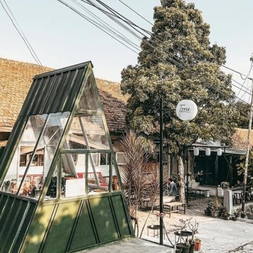 Jual Booth container segitiga - Kota Bekasi - BlessingindoGarment ...