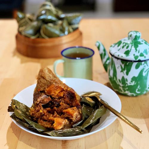 Jual bacang ayam / bakcang ayam special ketan medan - Jakarta Utara ...