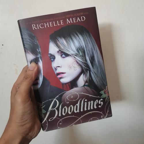 Jual Import book Bloodlines by Richelle Mead - Kota Semarang - Toko ...