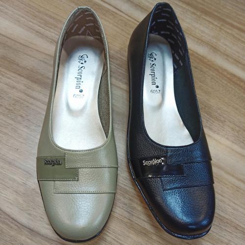 Jual Scorpion Sepatu Flat Wanita 6057 - Cream, 38 - Jakarta Pusat ...