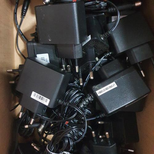 Jual adaptor 12v 1a stb router cctv ori - 12v 2A - Kota Bandung ...