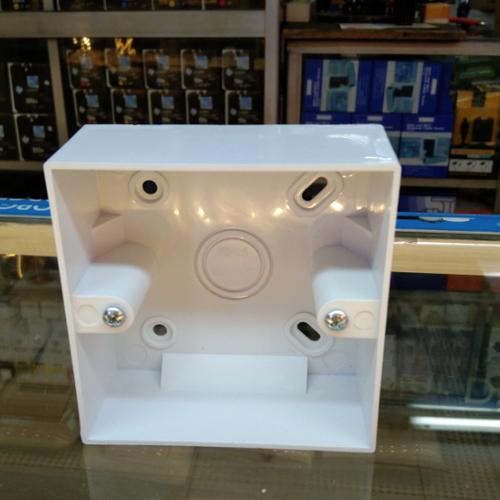 Jual box saklar lampu putih / outbow dus putih - Jakarta Pusat - PUSAT ...