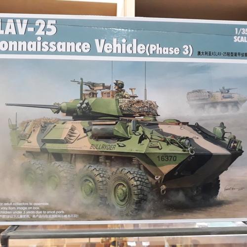Jual Model Kit Trumpeter 1/35 ASLAV-25 Reconnaissance Vehicle (Phase 3 ...