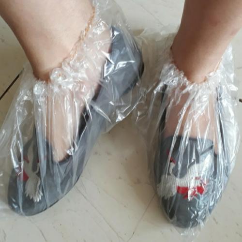 Promo Cover Sepatu Plastik APD Shoes Higienis Disposable Murah PROMO ...