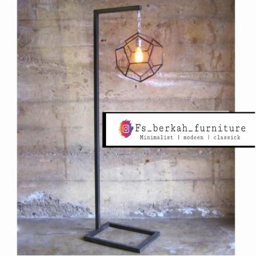 Jual tiang lampu pojok ruangan besi hollow,lampu hias tiang besi ...
