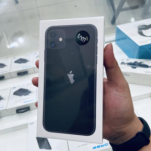 Jual iPhone 11 64GB 128GB Resmi Ibox - Black 128GB - Kab. Bogor ...