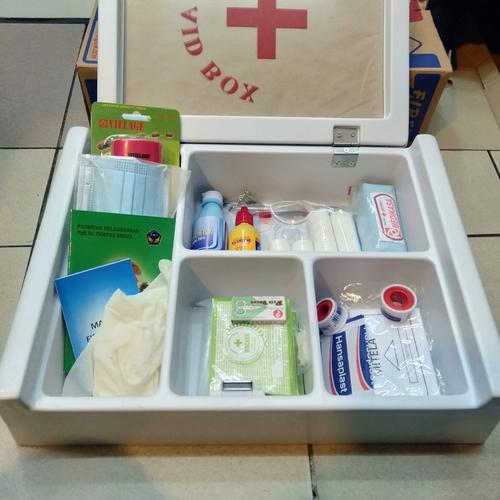 Jual Kotak P3k + Isi Lengkap - MC 11, Type B - Jakarta Barat - Awan ...