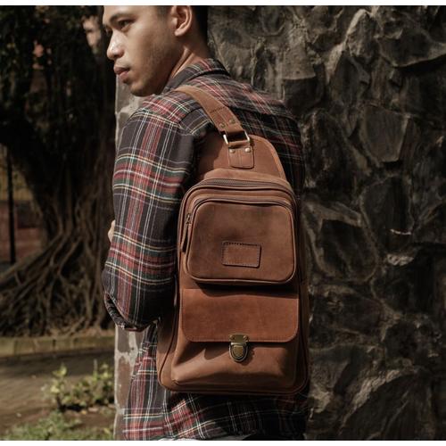 Jual Sling Bag Pria - Artha Sling Bag - Tas Kulit Asli - La Vaches ...