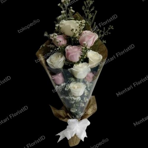 Jual hand buket / hand bouquet / buket bunga mawar / hand buket wisuda ...