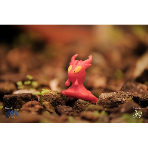 Jual Pokemon Resin Statue Figure - Slugma Pose A - Jakarta Barat ...