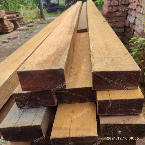 Jual Balok Kayu Meranti Merah Mabang Sumatera 6x 12 x 400 cm - Kota ...
