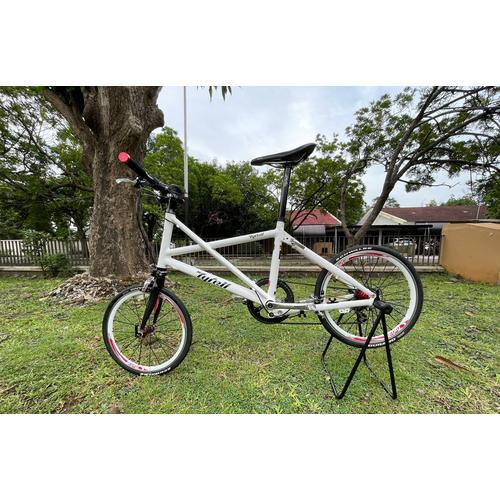 Jual Tyrell FX White (Folding Bike Minivelo) - Kota Tangerang Selatan ...