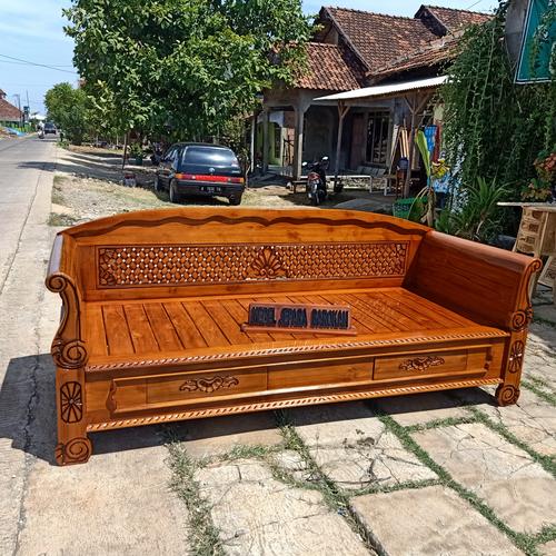 Jual Kursi Risban Bale Bale Kursi Santai Bale Bale Bagong Kayu Jati ...