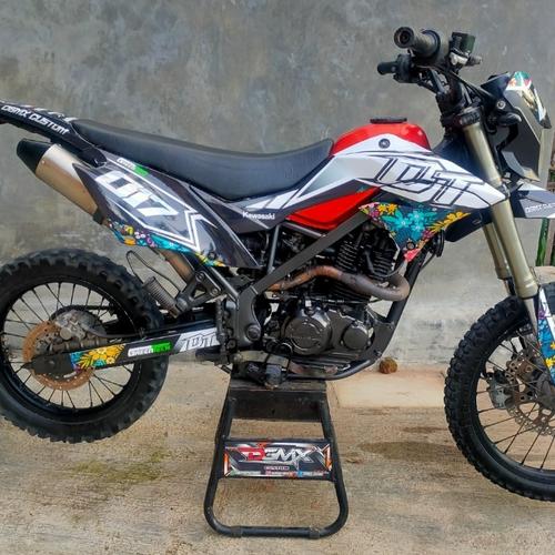Jual STICKER DECAL KAWASAKI DTRACKER HITAM PUTIH SIMPLE LIMITED DECAL ...
