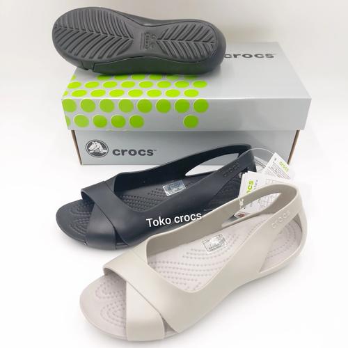 Jual Sendal Crocs Serena Flat / crocs Serena / SENDAL WANITA CROCS ...