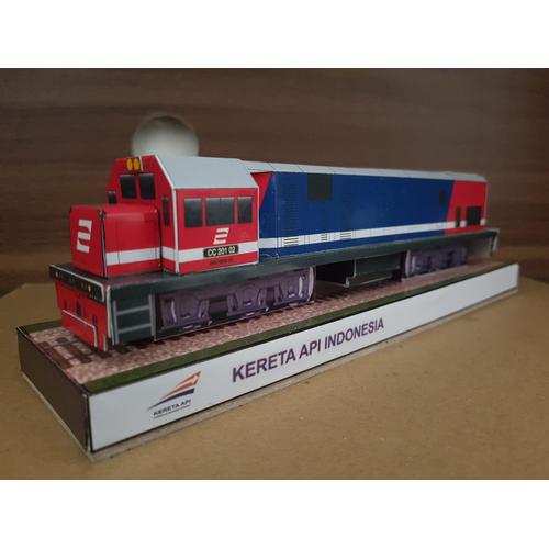 Jual Miniatur papercraft Kereta api kertas CC201 merah biru - Kota ...