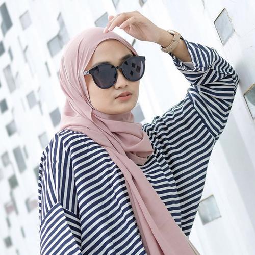 Jual Kacamata Hitam Korea VERA MONO SUNGLASSES - BLACK - Kota ...