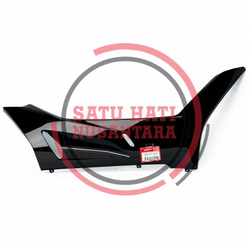 Jual (PCX 160) Honda ORI Cover R L Floor Body Bawah Samping - HITAM ...