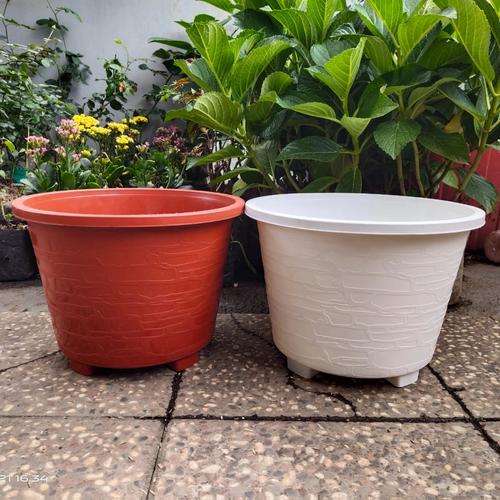 Jual pot bunga 30 bata , pot 30 warna putih, terracota,pot motif tebal ...