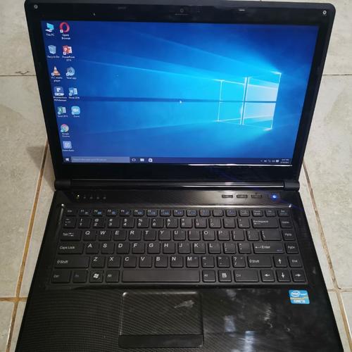 Jual Laptop Clevo Co Core i5-2430M @2,4Ghz Hd Graphics 3000 Ram 4gb ...