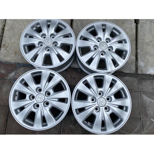 Jual Velg OEM Innova 15 (1 pcs) - Jakarta Pusat - QQ Velg + Ban ...