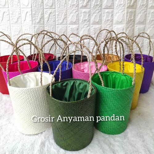 Jual TAS ANYAMAN PANDAN PARCEL TAS PANDAN EMBER - Ungu, 3 TOPLES - Kab ...