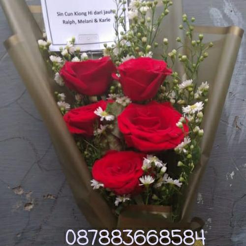 Jual hand bouquet bunga mawar merar isi 5 bungkus gold - Jakarta ...