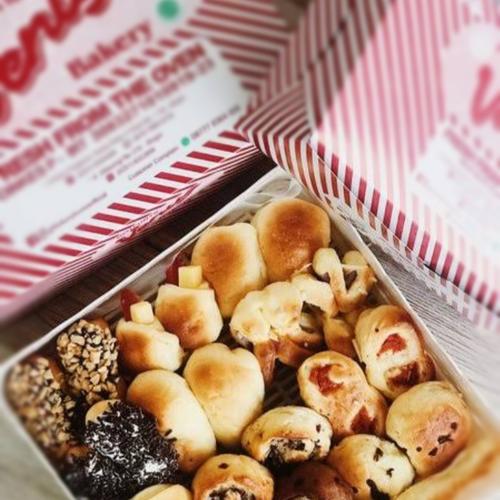Jual Roti Unyil Venus min 100pcs - Kota Depok - WBD OLSTAR | Tokopedia