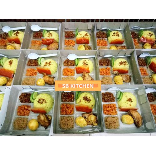 Jual NASI KUNING SUPER KOMPLIT 5 LAUK // NASI KUNING KOTAK LEZAT ...
