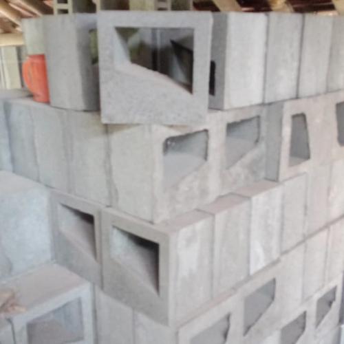 Jual roster modern/beton/minimalis/Lobang angin, miring abu abu - Kota ...