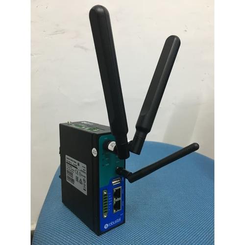 Jual Modem Robustel R3000-4L with Wifi Dual Band 2,4 & 5,8 Ghz ...