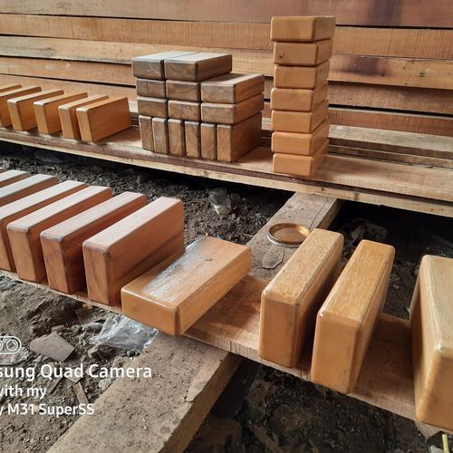 Jual Balok Yoga Kayu Solid Meranti - Kayu Kamper - Kota Tangerang ...
