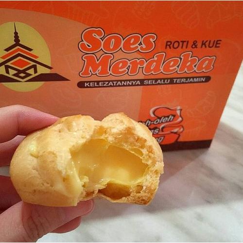 Jual SOES MERDEKA ORIGINAL CREAM ECLAIR Vruitten RHUM OREO CAPPUCINO ...