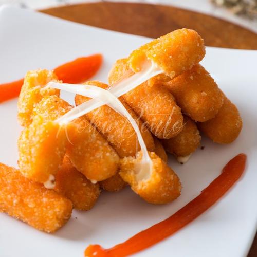 Jual Mozza Sticks Roku Bento BDG 8 Pcs Frozen Nugget Stik Keju ...