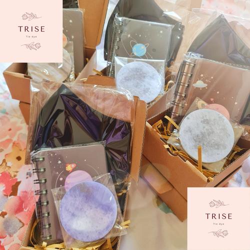 Jual Hampers Stationery/Mini Hampers/Journal Kit/Bingkisan Souvenir ...